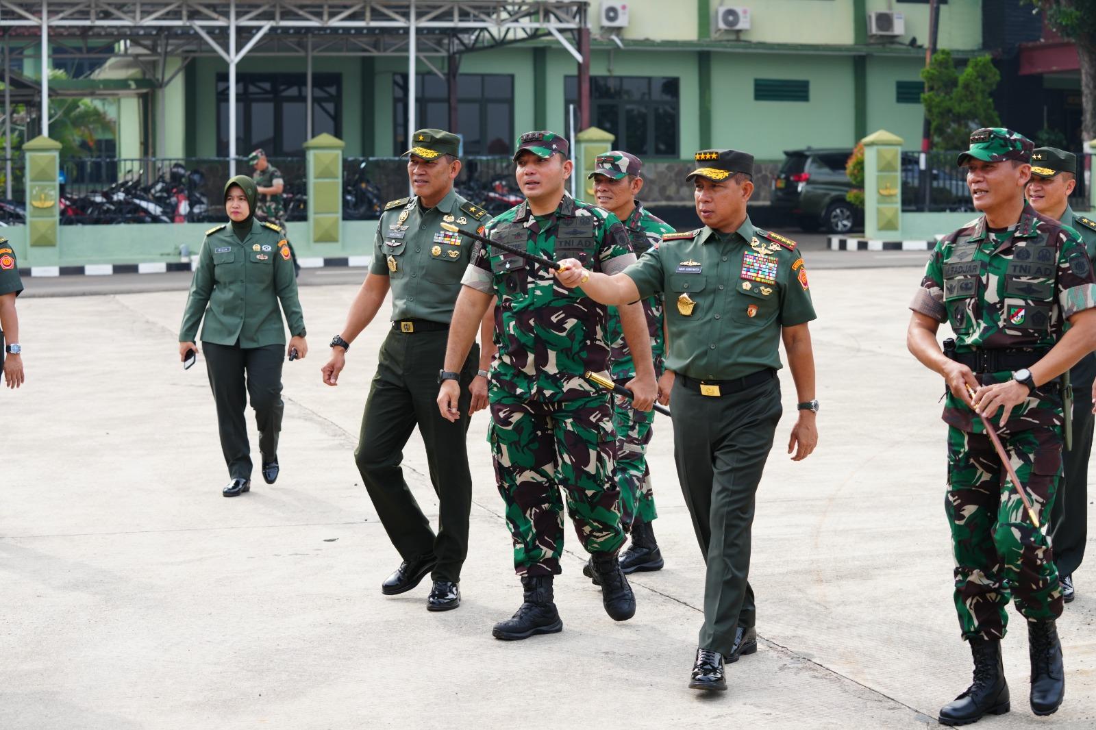 Panglima TNI Tinjau Pembangunan Fasilitas Prajurit di Brigif 17/Kostrad ...